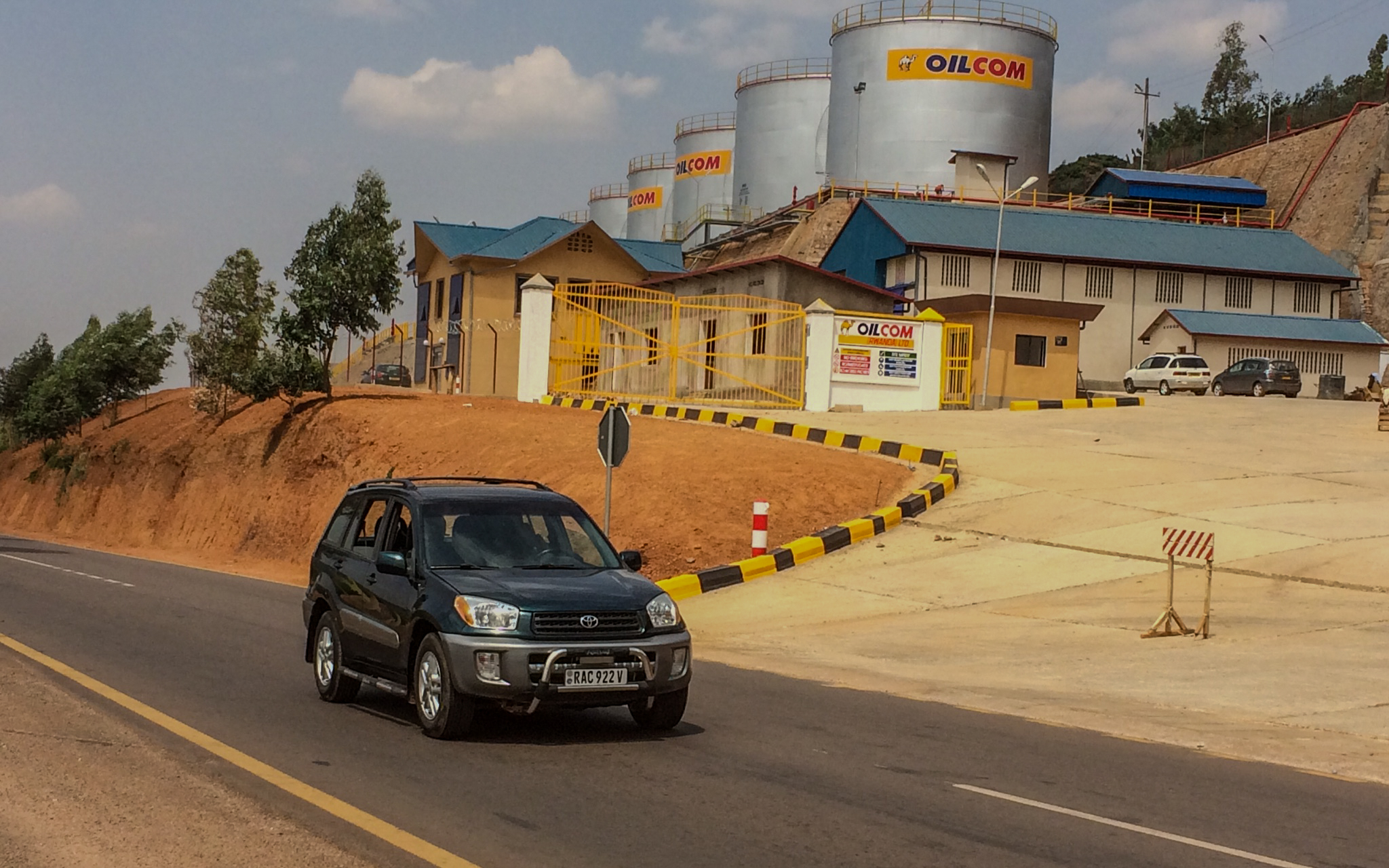 Oilcom Rwanda – Synergetic Consulting